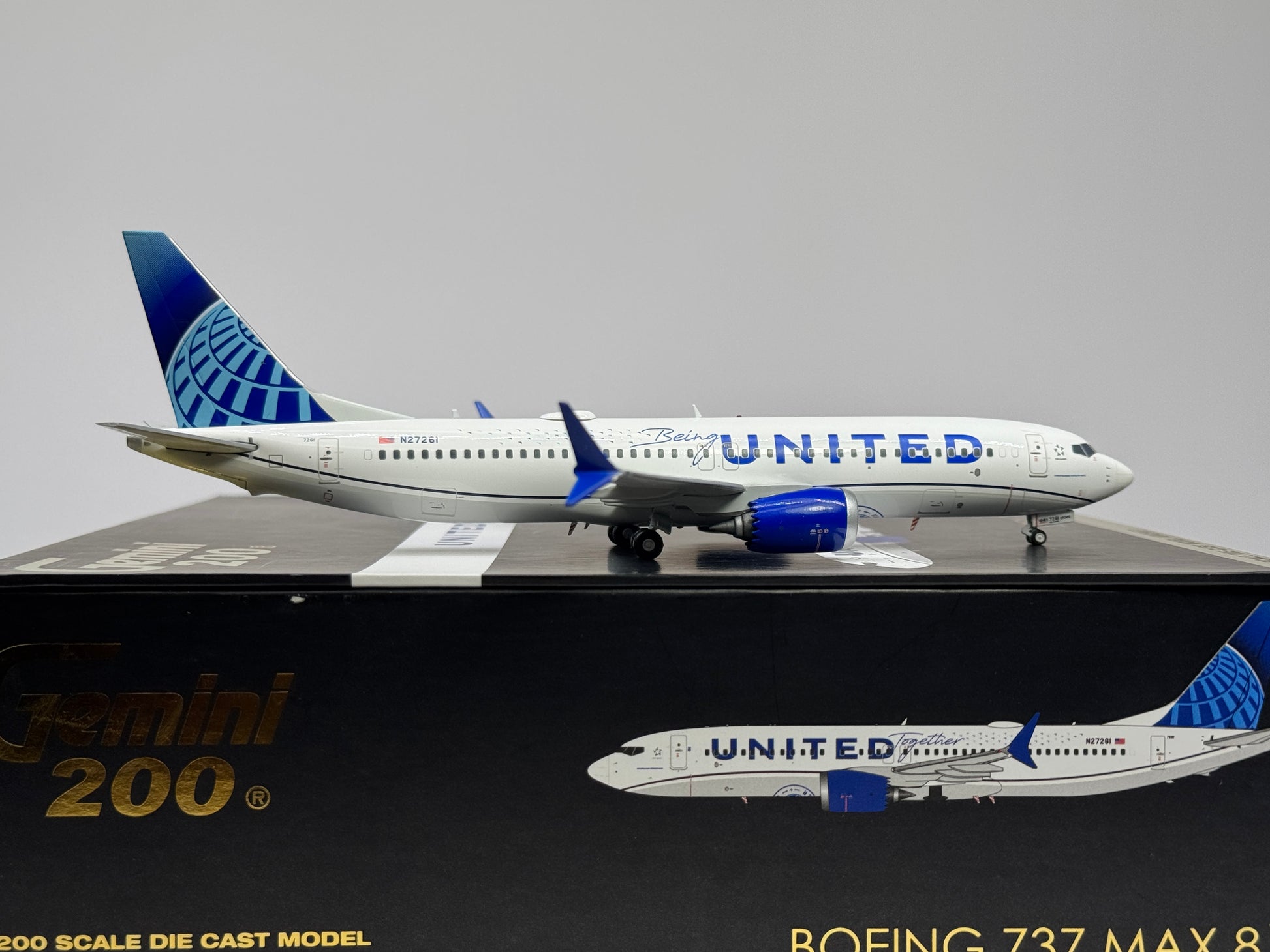Gemini Jets 1:200 United Airlines Boeing 737 MAX8 N27261 Evo Blue G2UA ...
