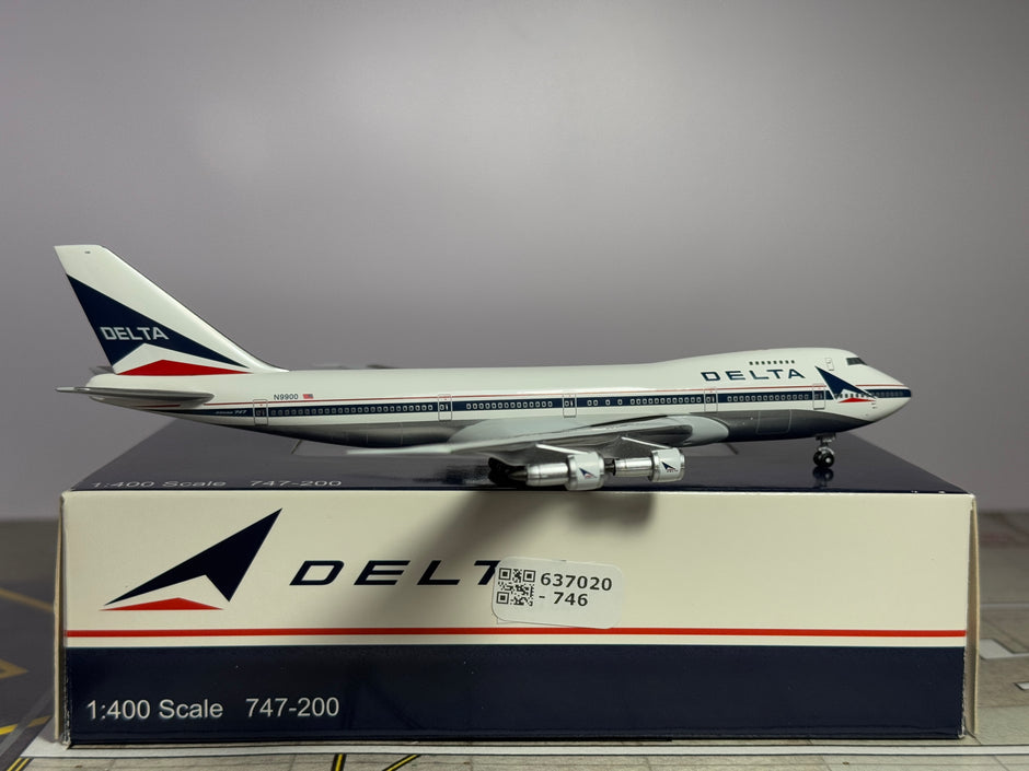 1:400 – Northeast Diecast